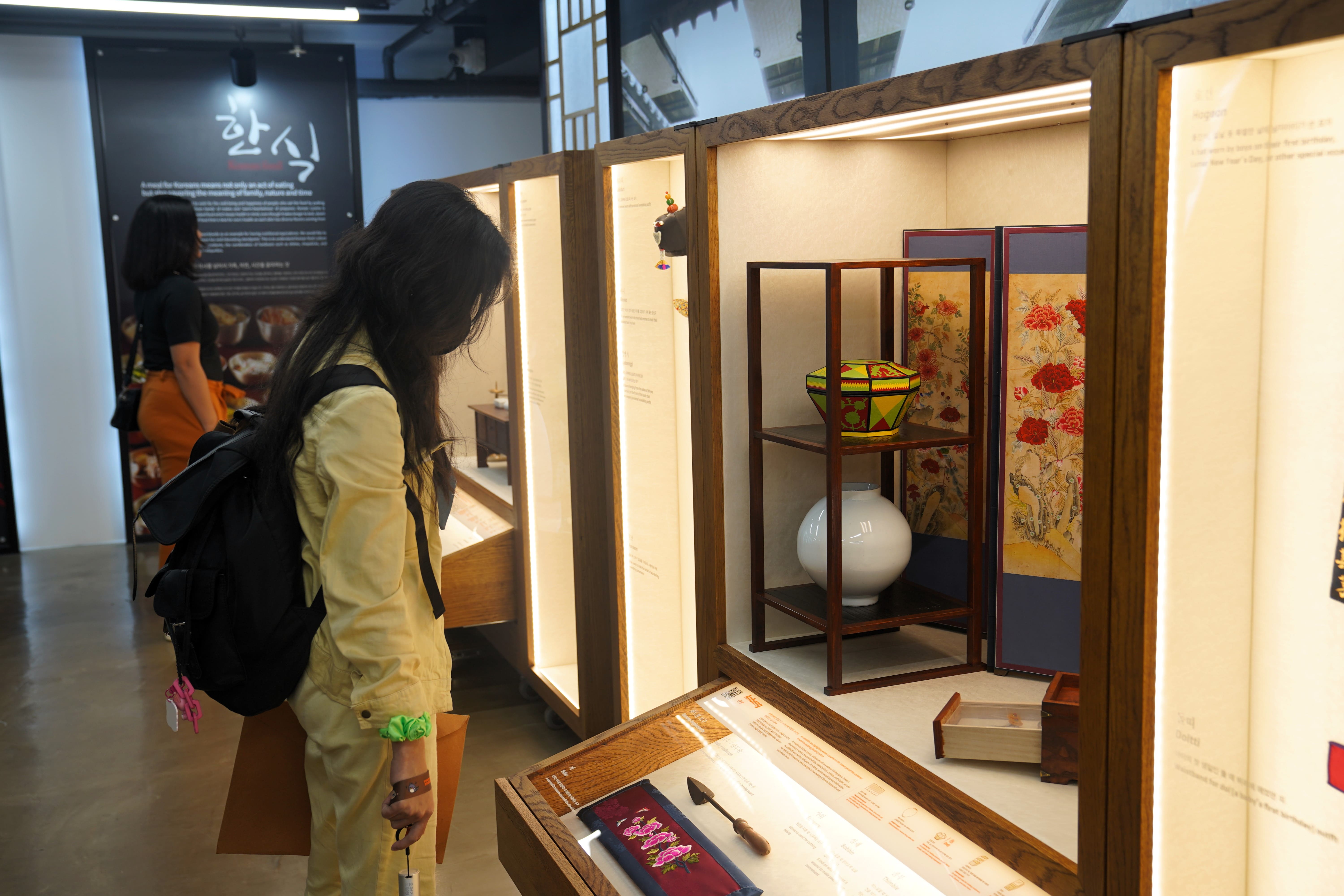 PROJECT YOSO Lights Up KCC, K-Culture Box Unveiled : Korea.net : The official website of the ...